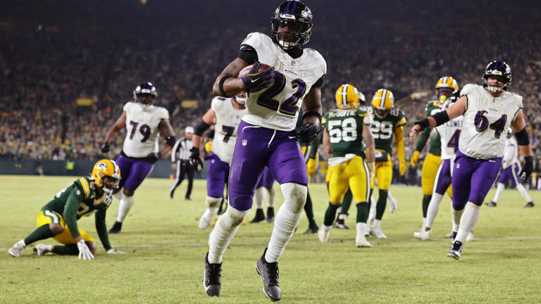What NFL games are on today: Week 18 Sunday schedule, TV channels, live ...