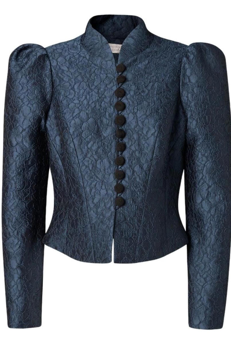 Apa itu bahan jacquard? Ini karakteristik dan perawatannya