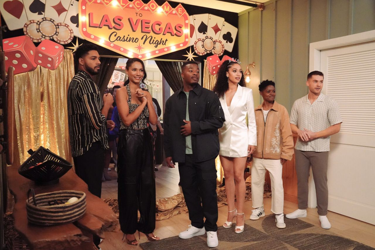 Daniel Ezra teases ‘very emotional and beautiful’ “All American” finale ...