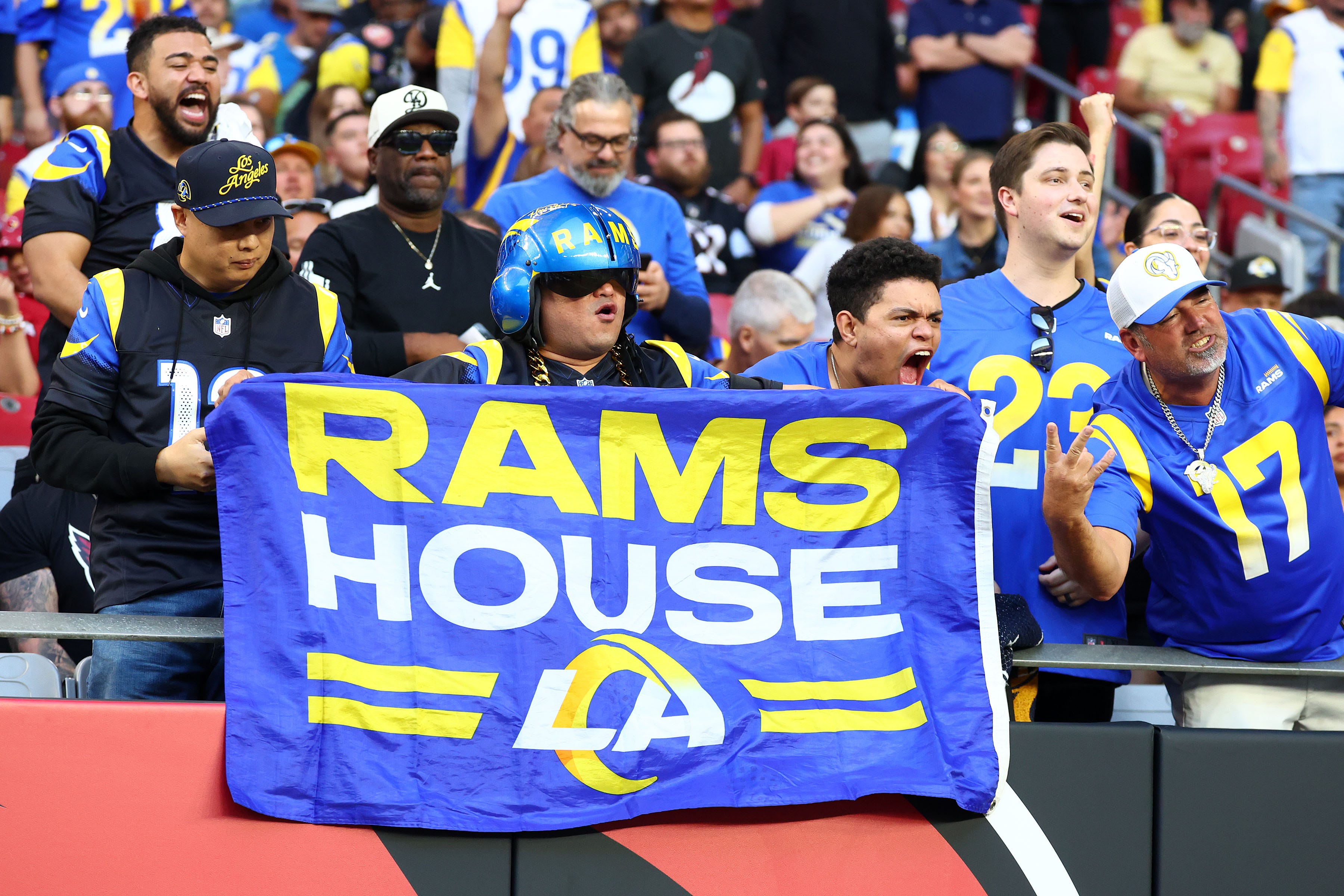 Where the Rams rank in NFL home attendance for 2025 season