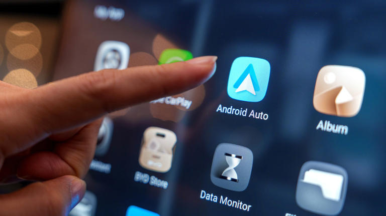 5 apps you might not realize work with Android Auto
