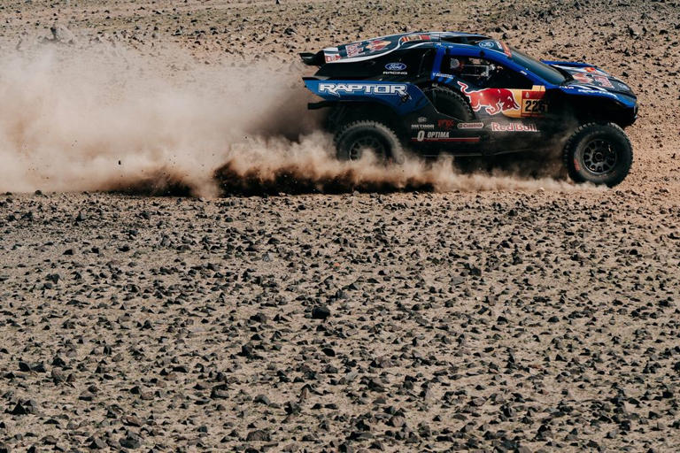 Dakar 2026, stage 1: Mini snatches win from Ford as Ekstrom drops back