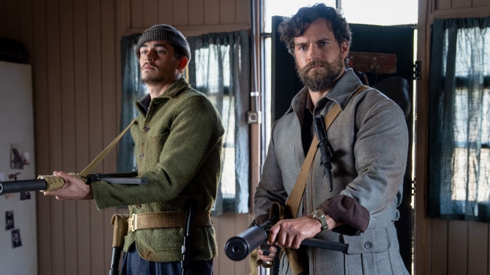 Este blockbuster de ação estrelado por Henry Cavill e Jake Gyllenhaal ...