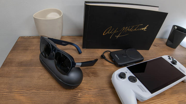 XREAL 1S AR glasses review