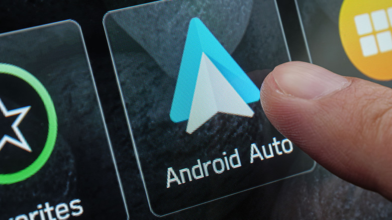 5 apps you might not realize work with Android Auto