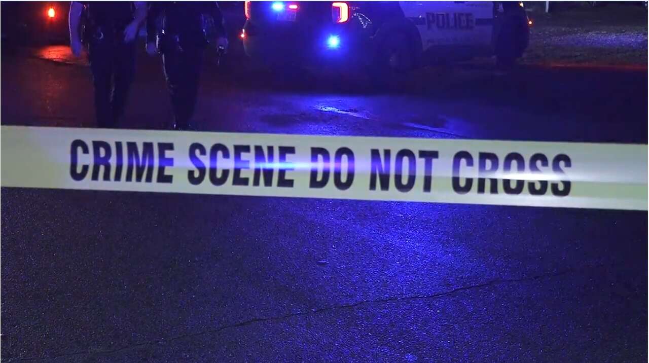 Two men stabbed while trying to break up fight in front of San Antonio ...
