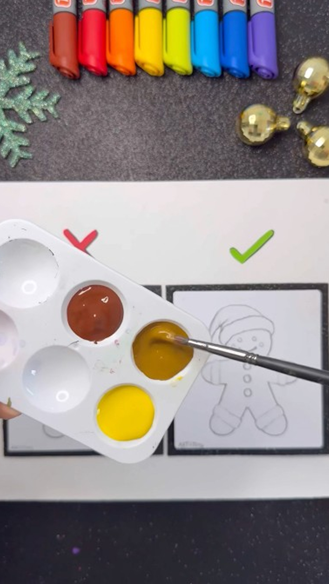 How to paint a realistic Christmas cookie with watercolors