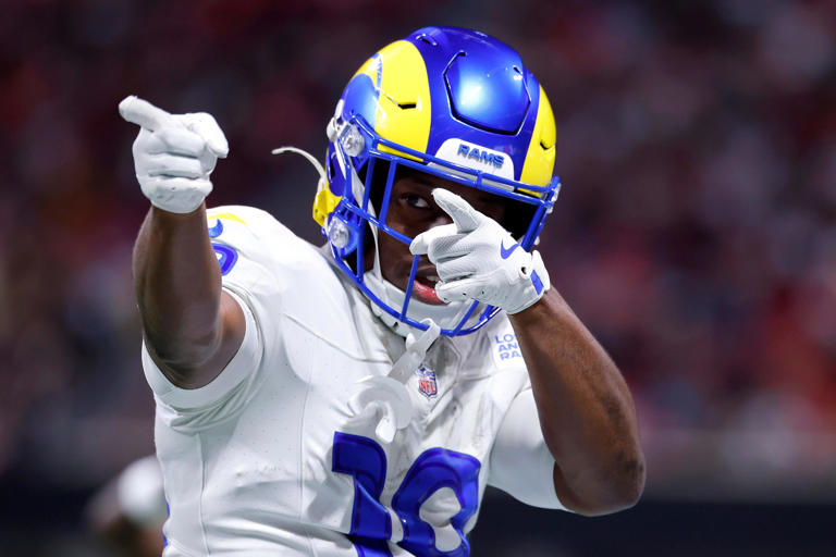 FAMU football stars Xavier Smith, Terrell Jennings in NFL playoffs