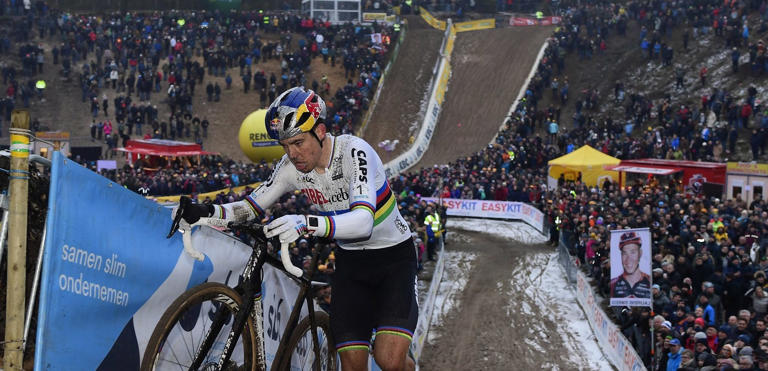 Door de wereldberoemde ‘Kuil’ werd de cross van Zonhoven pas echt populair
