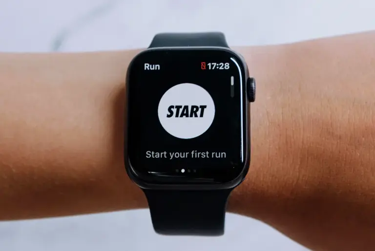 Apple Watch data shows users stick to fitness goals beyond January