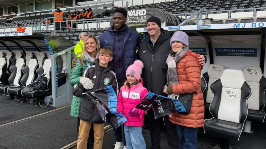 US fans reunited with Derby County striker
