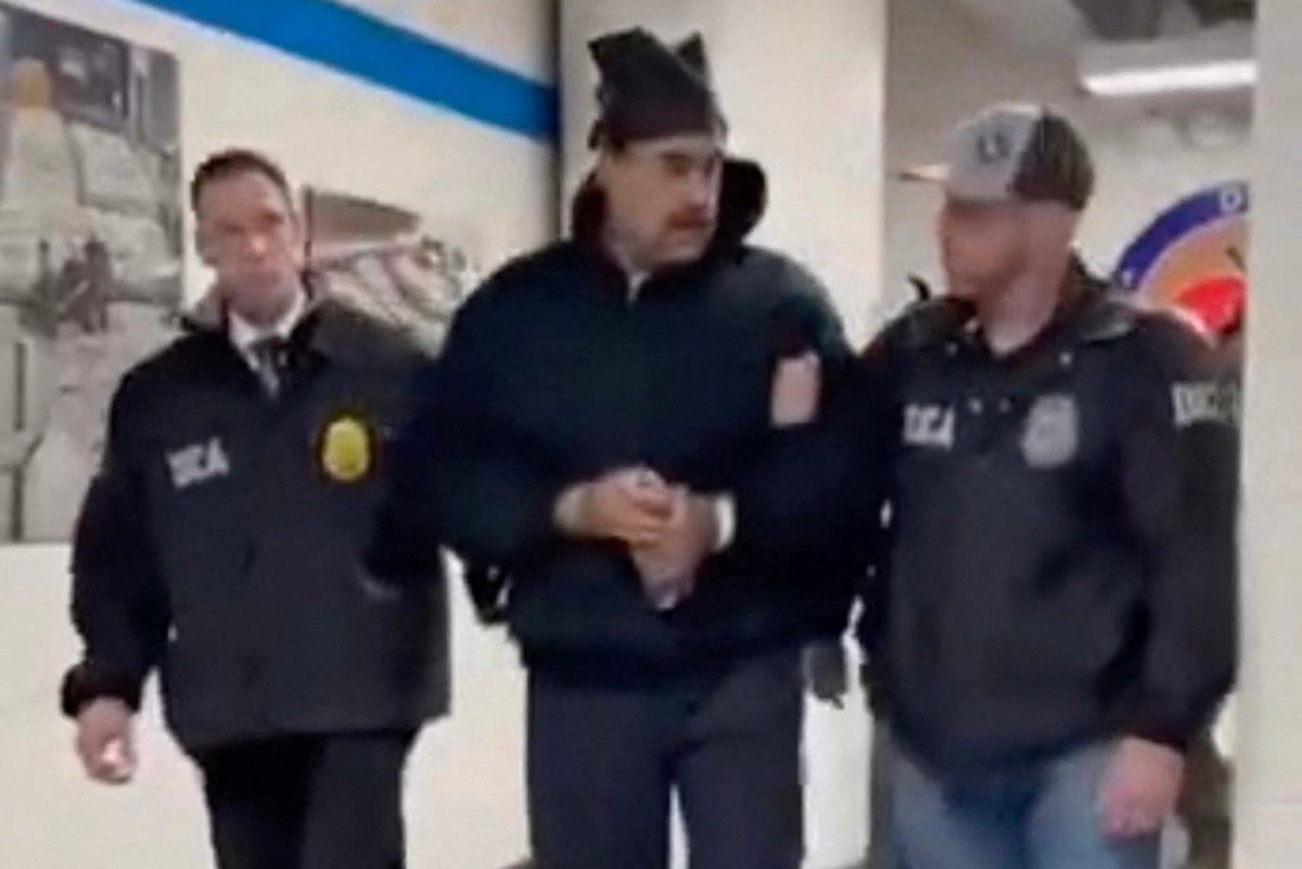 Venezuela live: Maduro in New York jail ahead of court appearance