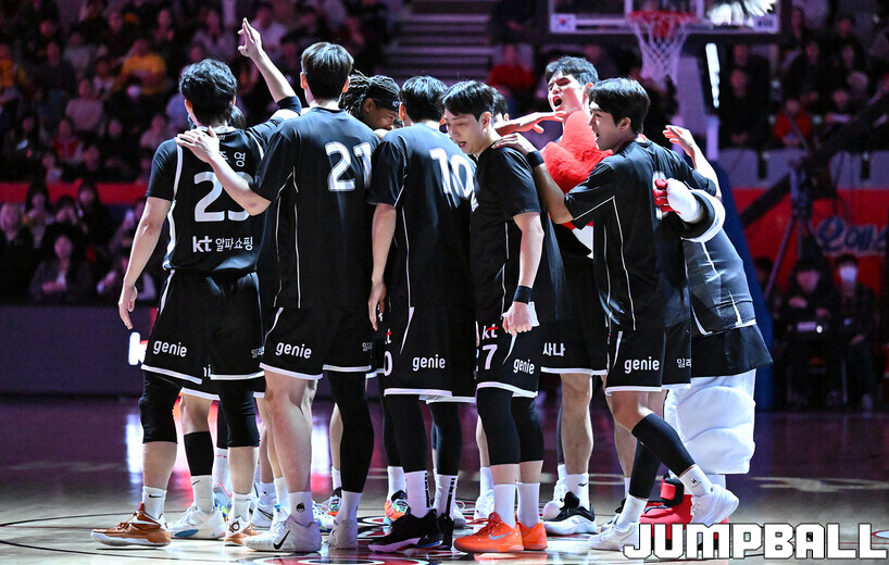 [JB화보] 수원 KT 데릭 윌리엄스의 버저비터 역전승, 창원 LG에 76-75로 승리