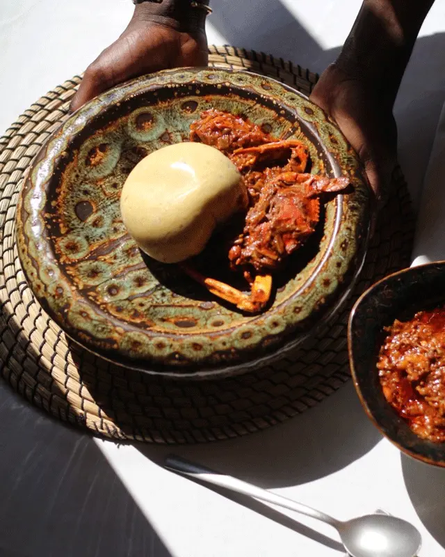 Che cos’è il fufu, il “pane” dell’Africa occidentale che spopola sui social