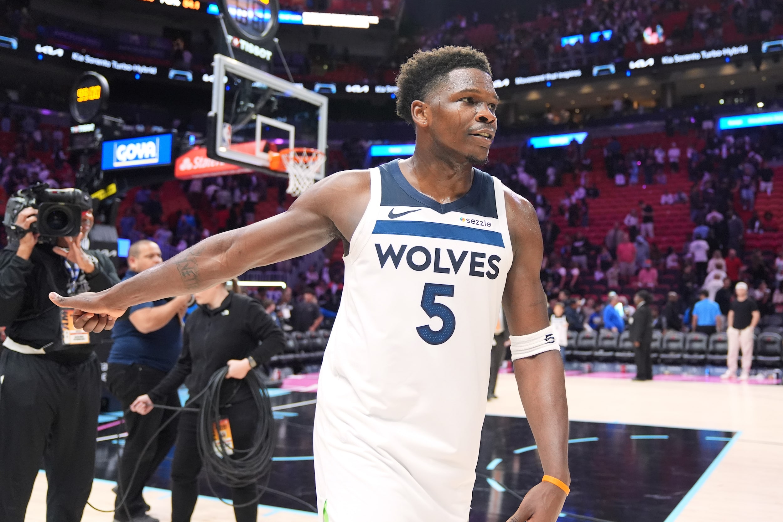 NBA: Timberwolves snap Heat’s 4-game winning streak