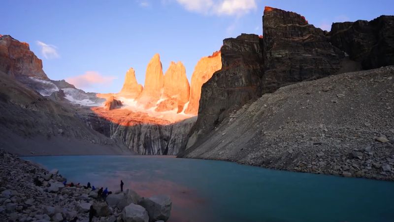 10 trails that take you to stunning natural landmarks