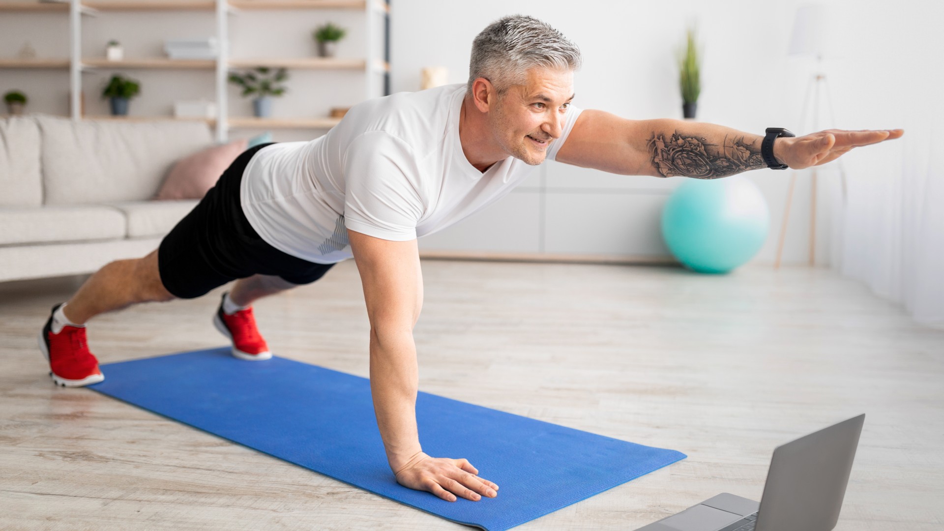 Just 3 moves: Try this 15-minute routine to build strength and stability