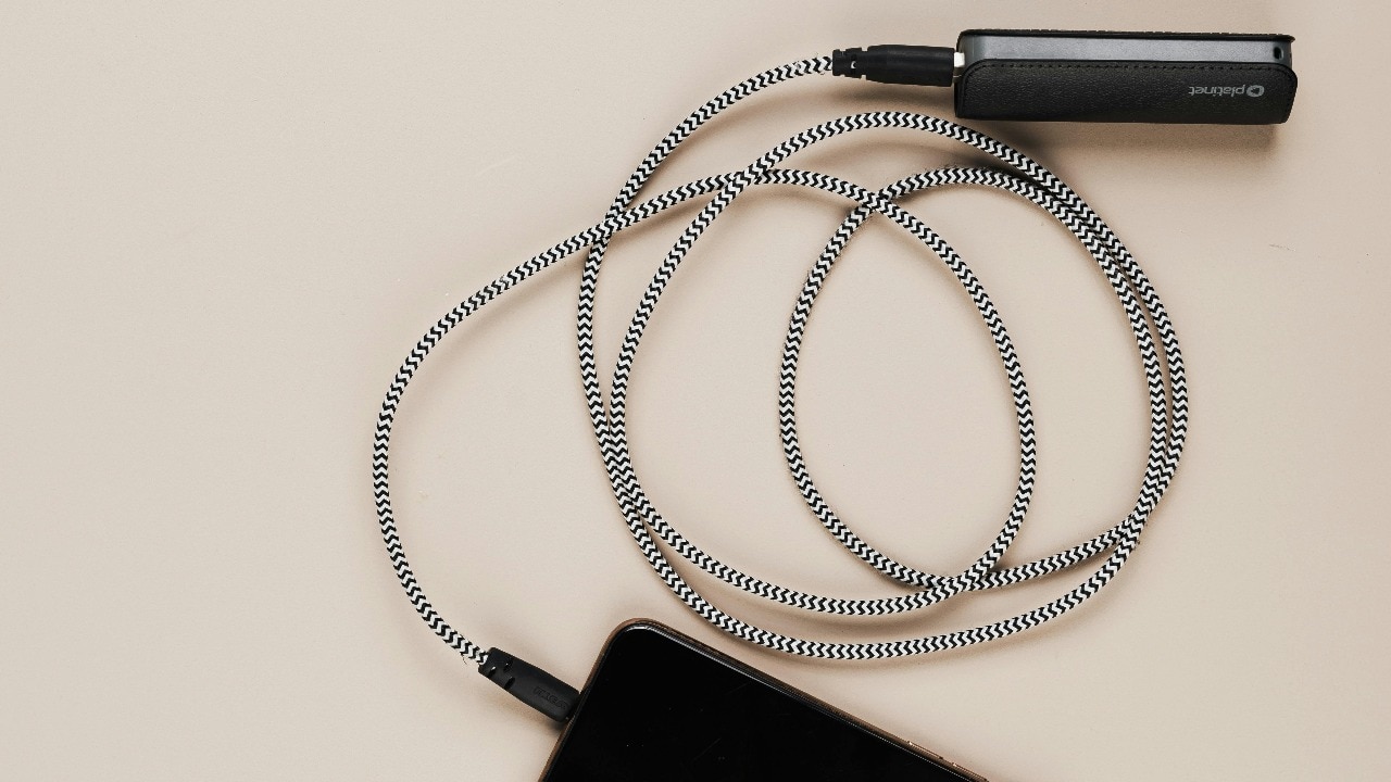 Power banks can no longer be used on flights, DGCA issues new safety rules