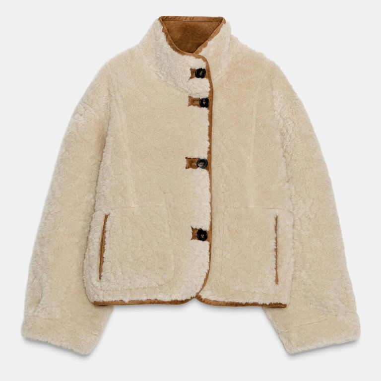 Duchess Sophie proved warm winter outfits can still be elegant with ...