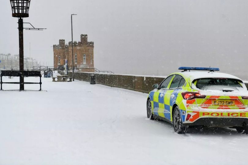 Mother and hero die trying to save teenager swept out to sea