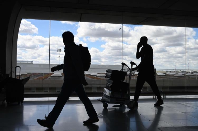 Brouillard, givre… Un samedi chaotique à l’aéroport Nantes-Atlantique