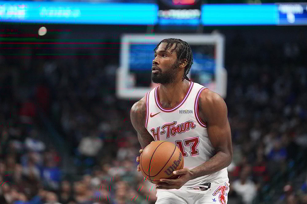 NBA: Anthony Davis leads Dallas Mavericks to 110-104 win over Houston ...