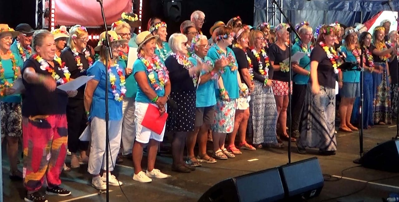 Can’t carry a tune? This Vancouver Island newcomer is launching choirs ...