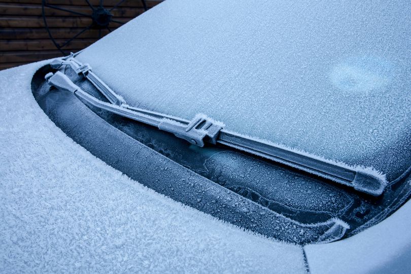 Simple car button can defrost windscreen without needing to scrape ice off