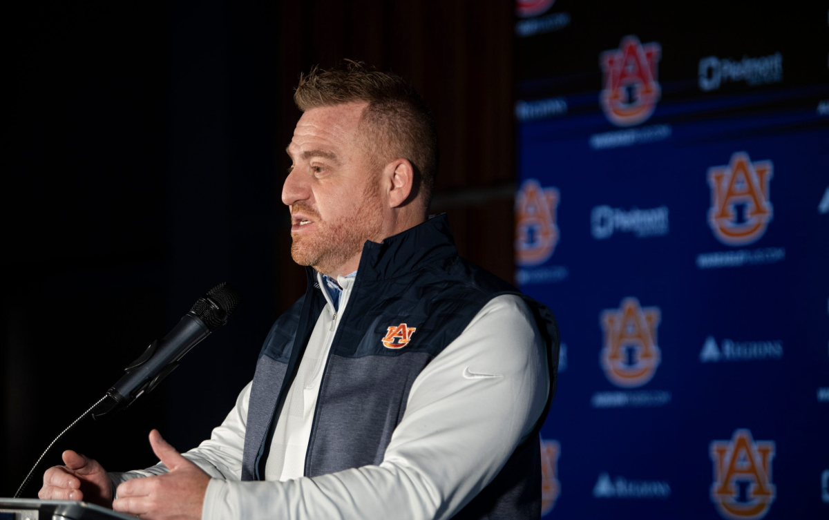 Former Vols offensive coordinator and new Auburn head coach Alex Golesh ...