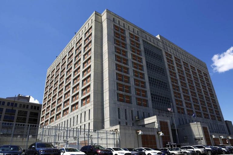 Fox News host Kayleigh McEnany slammed as she calls Maduro capture ...