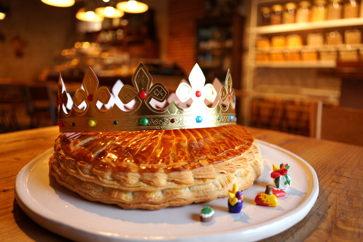 Fève et couronne : d’où viennent ces symboles de l’Épiphanie