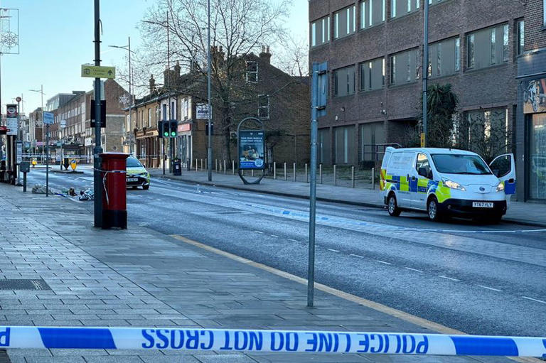 Bexleyheath shooting as police swarm and two people rushed to hospital