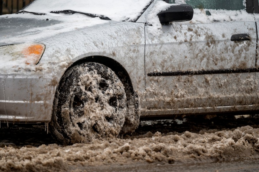 Can you get pulled over for leaving snow on your car in Pennsylvania?