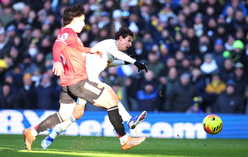 Soccer - Man City drop points in chase of Arsenal, Liverpool and Man ...