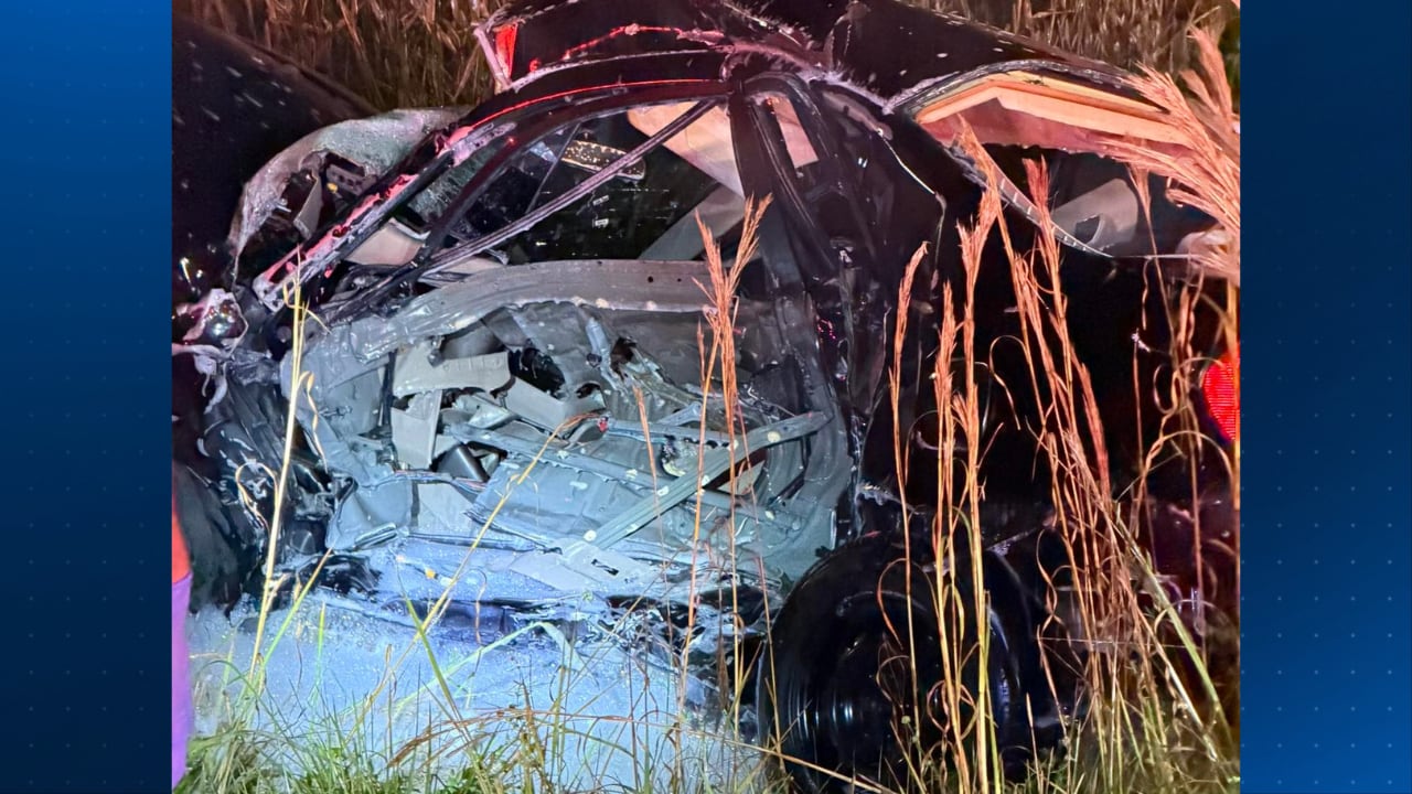 High school students killed, teen seriously injured in crash near I-95