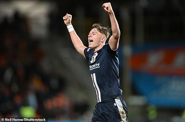 The review: Steven Pressley's critics are eating their words after game ...