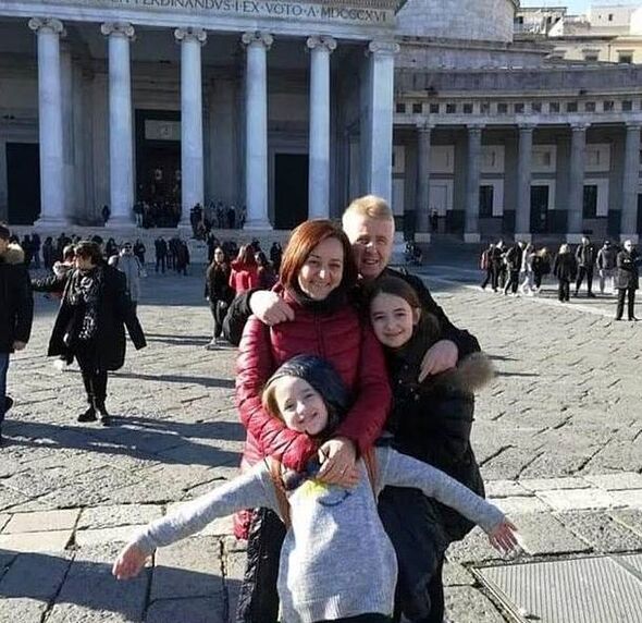 Christmas food poisoning mystery as mom and daughter die with horror ...