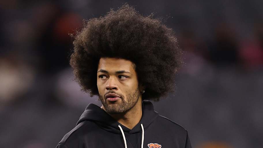 Bears see last second shuffle on offense with two starters ruled out in ...