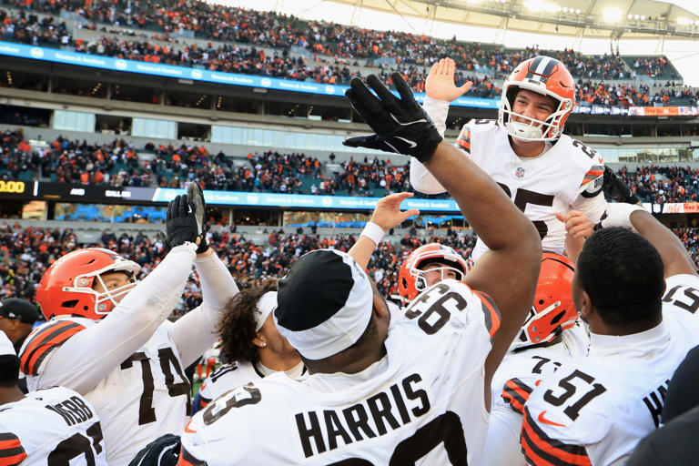 Andre Szmyt 'got it back from Week 1' with game-winner against Bengals