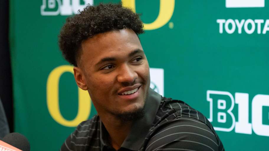 Kenyon Sadiq makes Oregon Ducks history in College Football Playoff