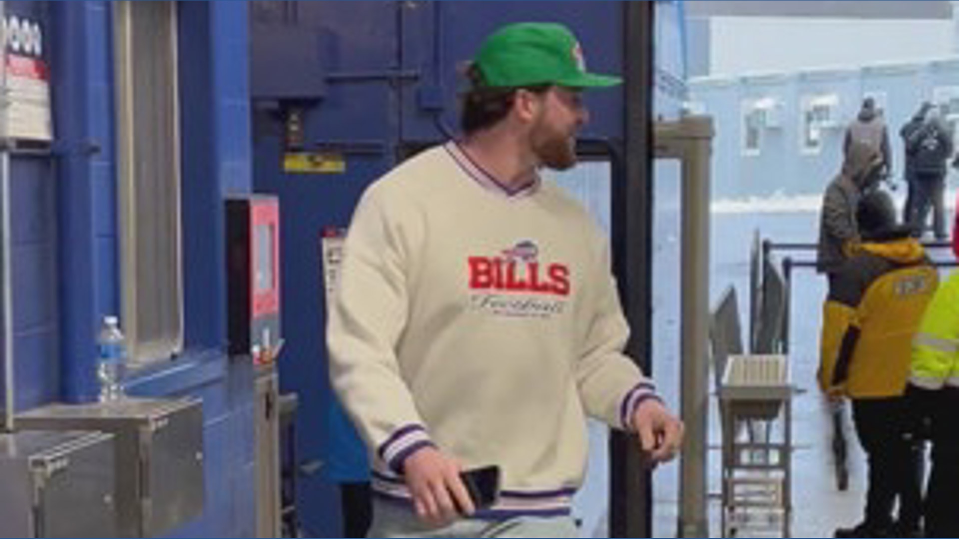 Bills pregame: Dawson Knox arrives at Highmark Stadium