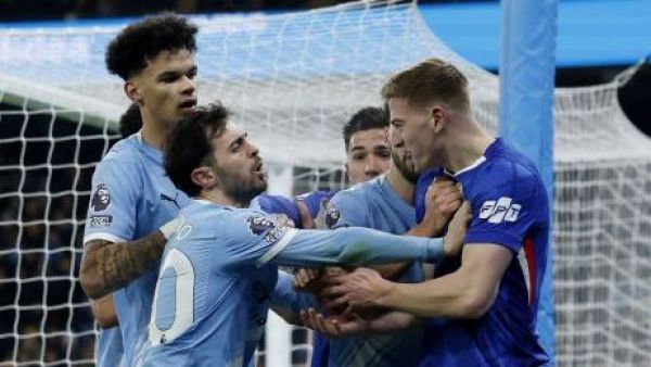Chelsea le da una 'mano' al Arsenal en la Premier League: así quedó la ...