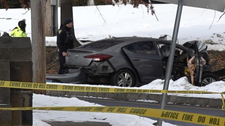 13-year-old driver, young passenger die in New Haven stolen car crash ...