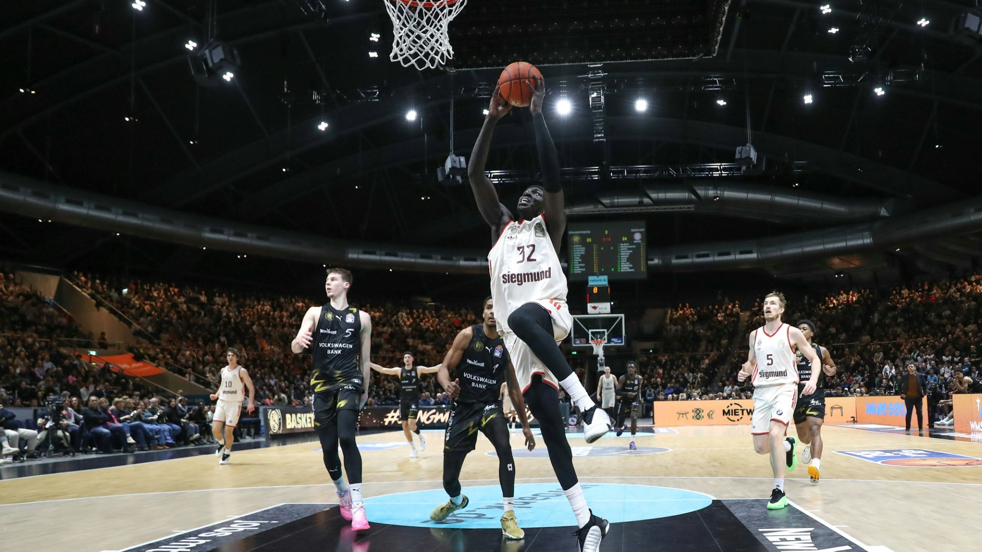 Basketball: BBL - Bayern geben sich in Braunschweig keine Blöße