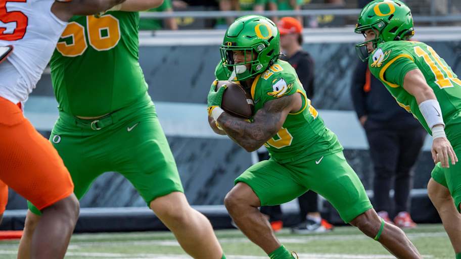 Houston Cougars land elite Oregon RB from transfer portal