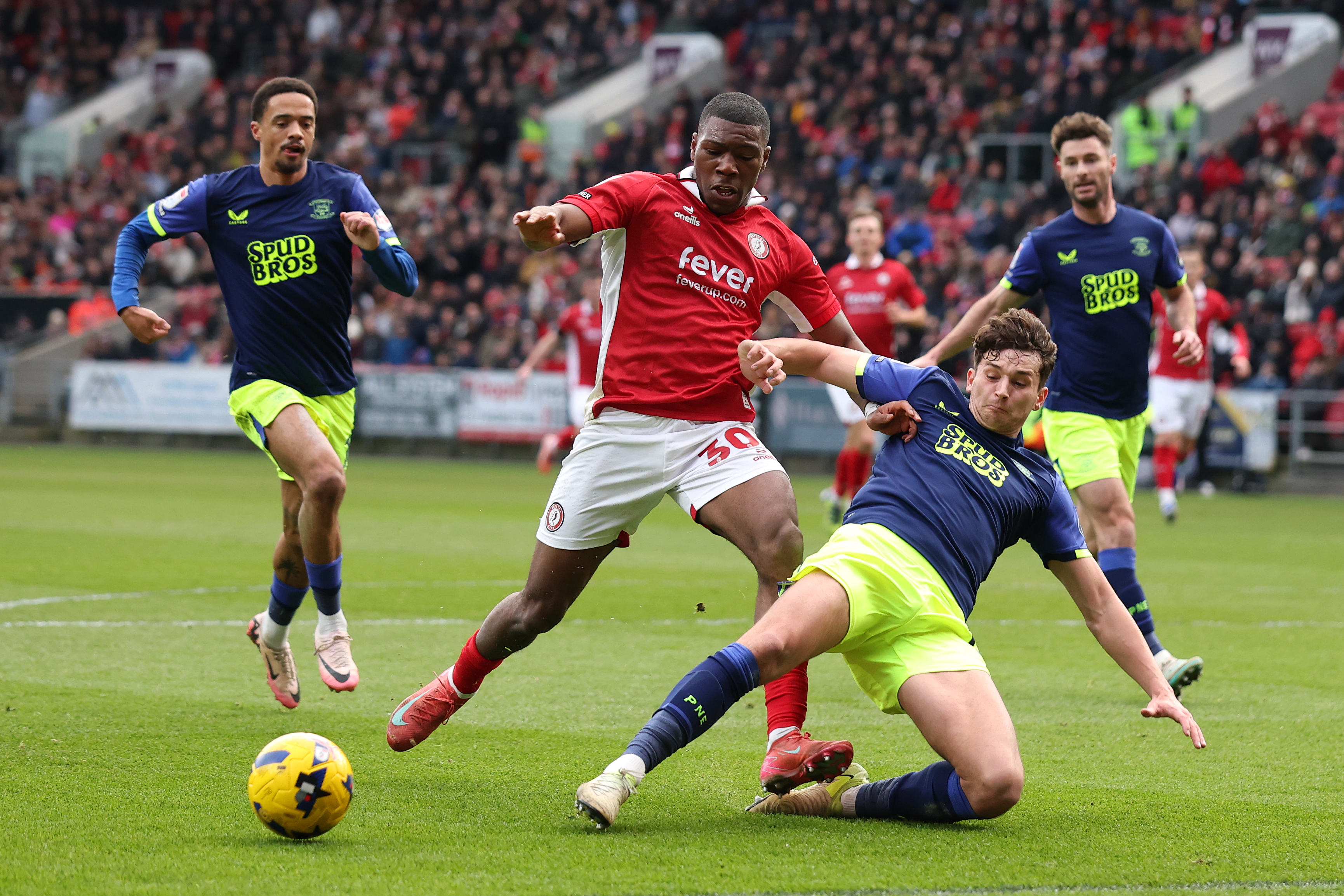 Bristol City player ratings as 'poor' 4.5/10 and six 5/10s see home ...