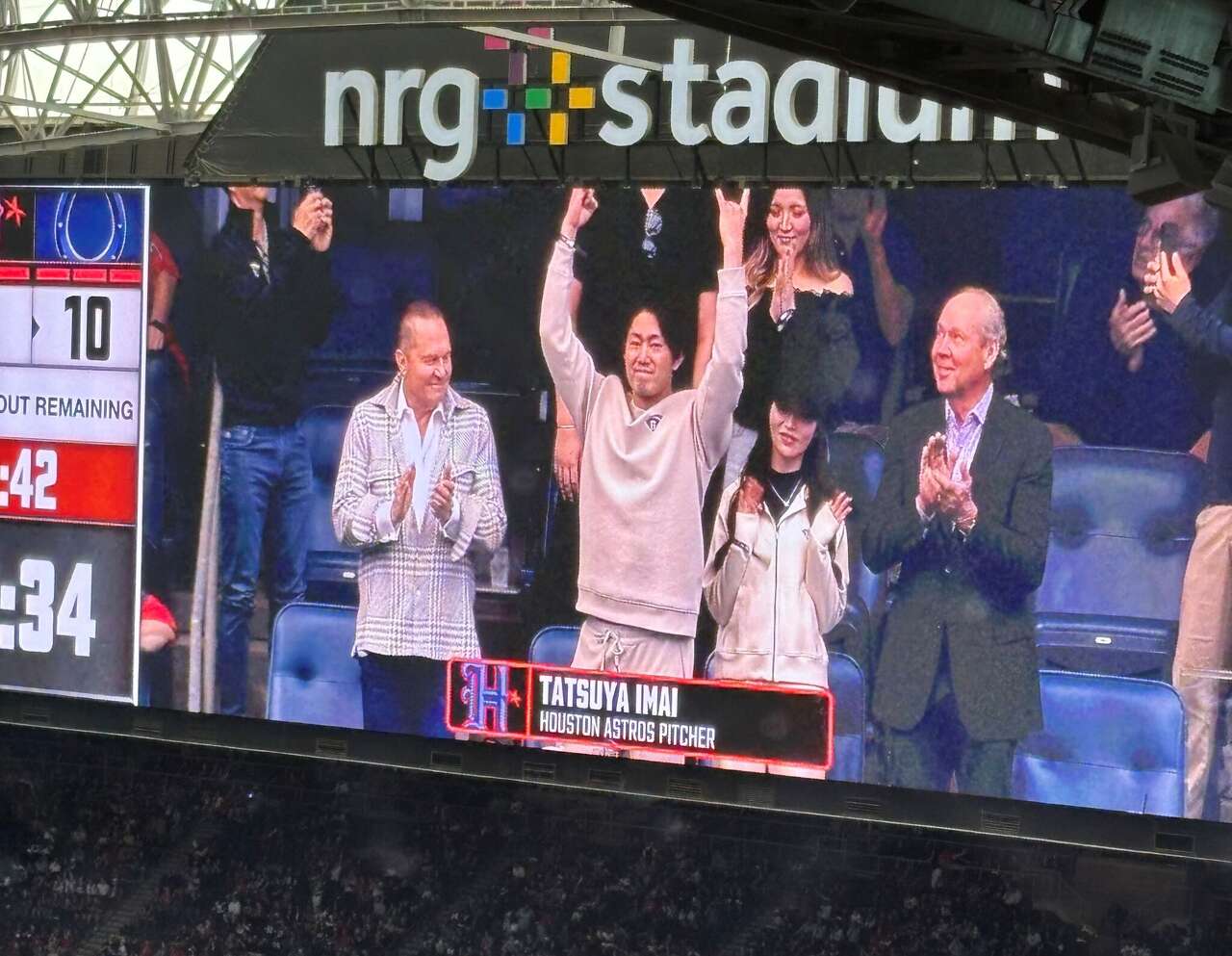New Houston Astros pitcher Tatsuya Imai spotted at Texans game ...