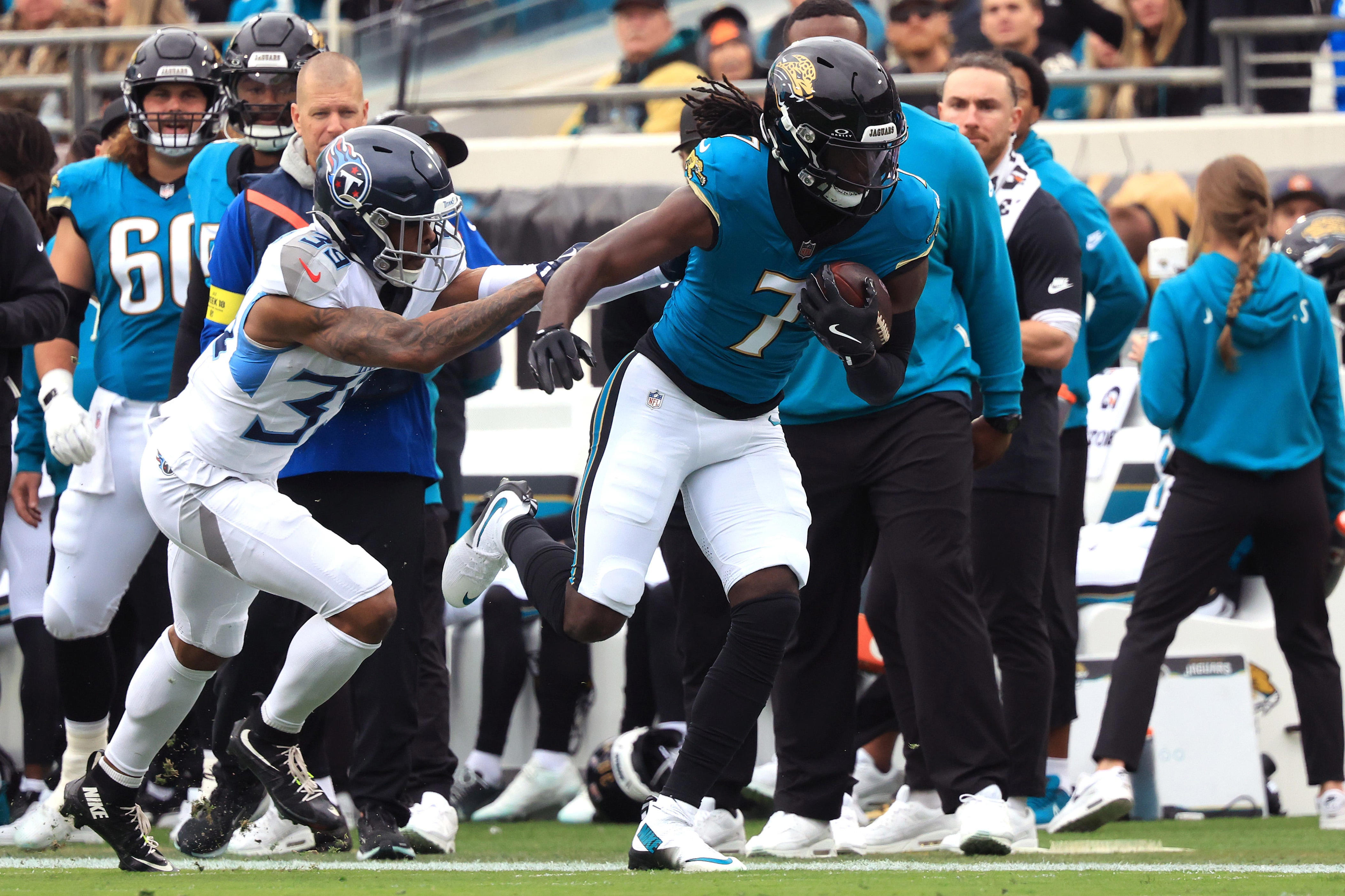 Jaguars' Brian Thomas Jr. cleared to return after leaving with injury