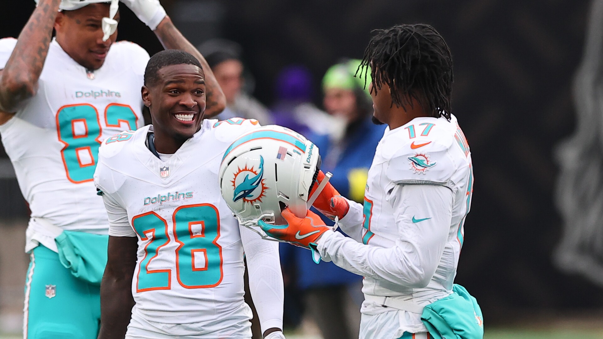 De'Von Achane, Jaylen Waddle are inactive for Dolphins vs. Patriots