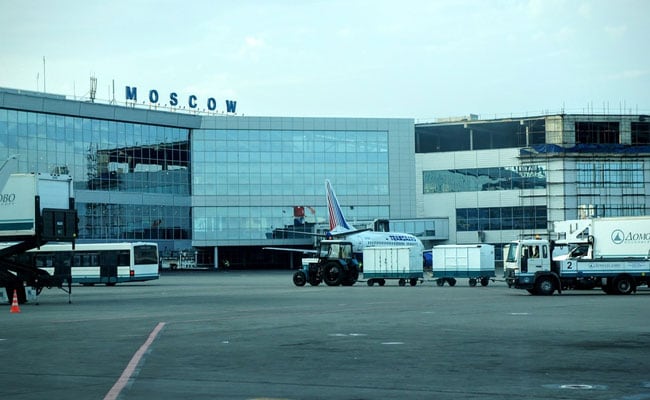 Moscow airports shut amid Ukraine drone attacks